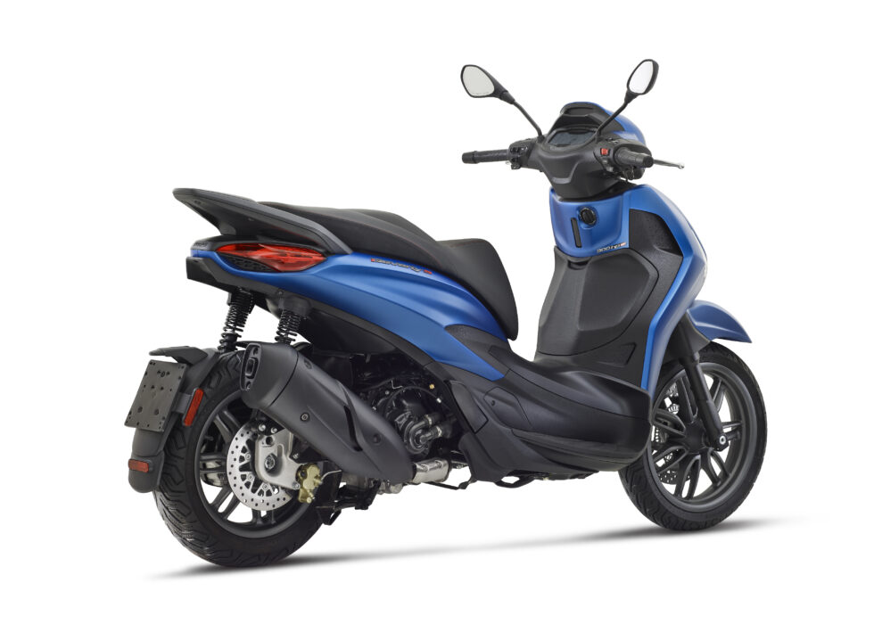 Piaggio BV400 - Scooter Central | Your One-Stop Scooter Shop!